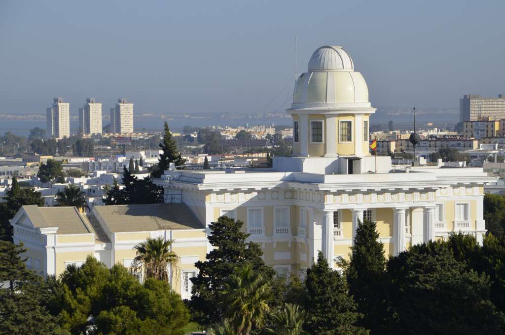 El Ayuntamiento y el Ministerio de Defensa firman el convenio para ...